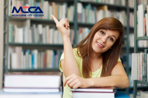 How to Choose the Right Course for Your Career